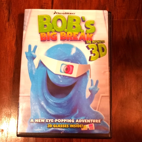 Dreamworks | Media | Dreamworks Bobs Big Break In 3d With 3d Glasses On ...